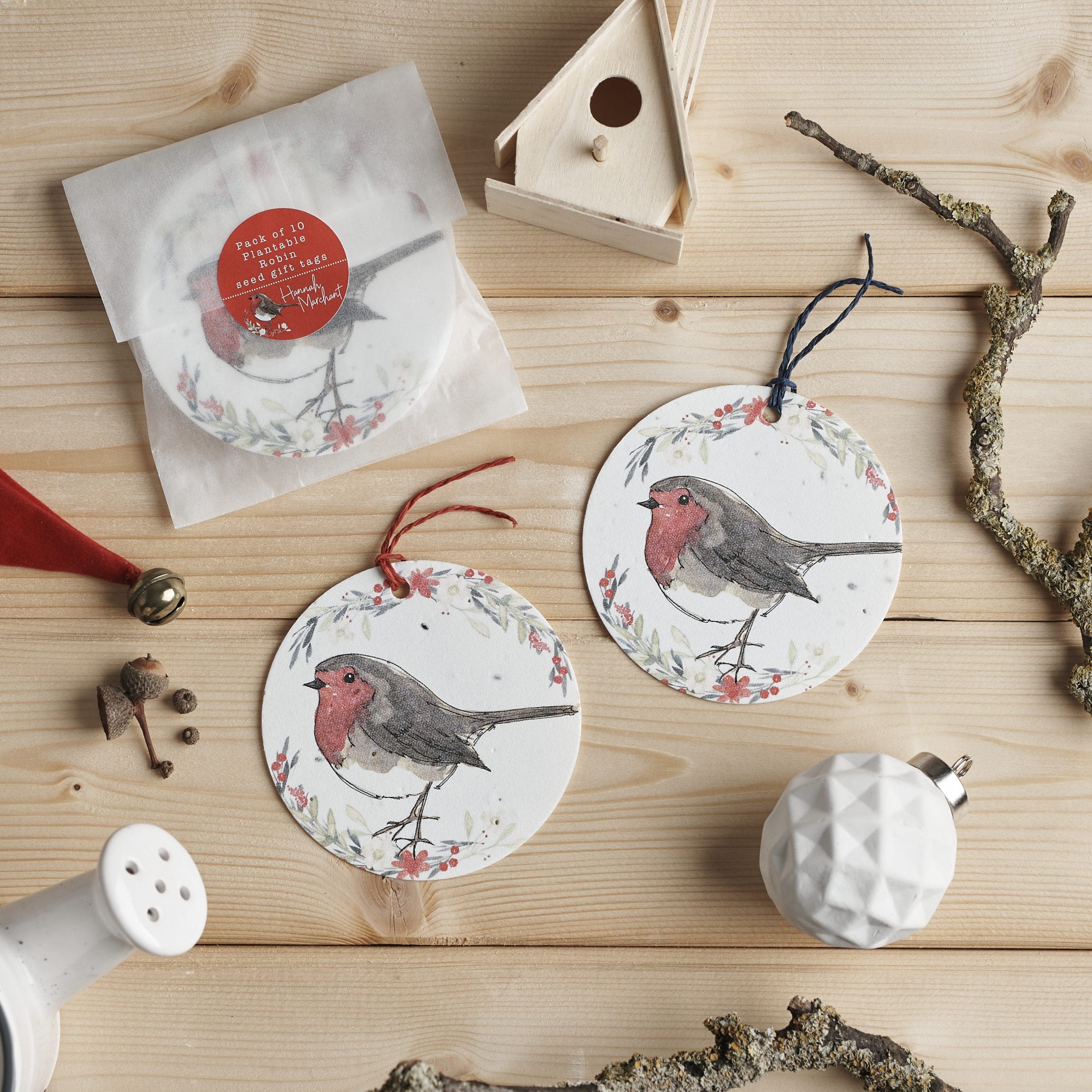 Pack of 20 robin gift tags - Eco friendly greetings cards | Hannah Marchant
